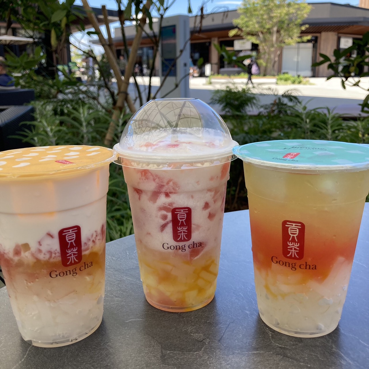 【7/13〜】【ゴンチャ新作】「ぎゅぎゅっとピーチ ミルクティー／フローズン／ティーエード」3種飲み比べ♡ - お菓子とスイーツのメディアPakutto(パクッと)