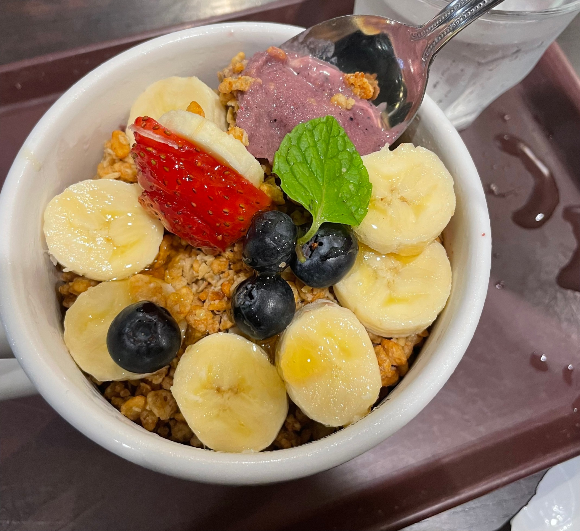 【中町綾・せいら】最新アサイーボウルの作り方。簡単レシピと材料を紹介！ - お菓子とスイーツのメディアPakutto(パクッと)