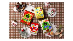 SNSで使えるクリスマス限定フォトフレームとメッセージカードをGET！「キャラメルコーン」「ポテコ」「なげわ」のクリスマス限定商品4種新発売 - お菓子とスイーツのメディアPakutto(パクッと)